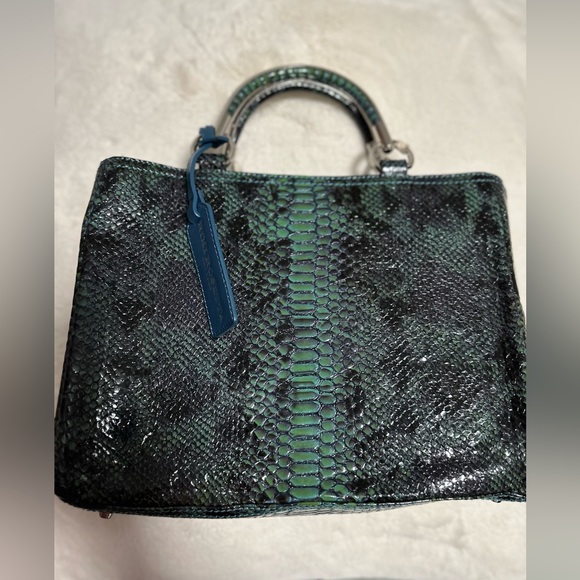 Bags | Riki Rosetta | Poshmark